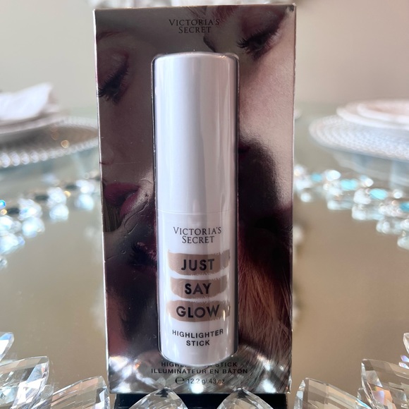 Victoria's Secret | Makeup | Victorias Secret Just Say Glow Highlighter ...